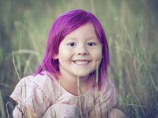 Niña transgénero podrá usar baño de mujeres en escuela | Día a Día