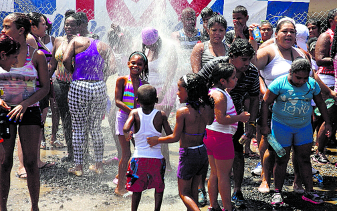 Se divierten en culeco familiar | Día a Día