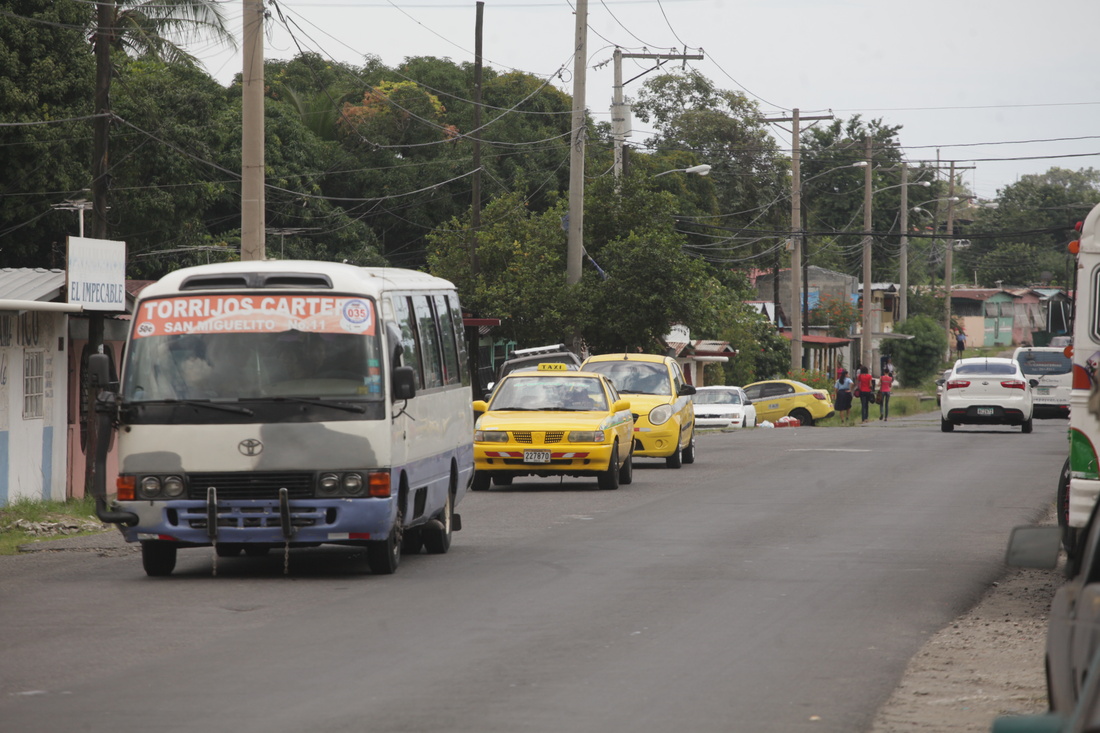 CERRO BATEA UN LUGAR ÚNICO | Día a Día