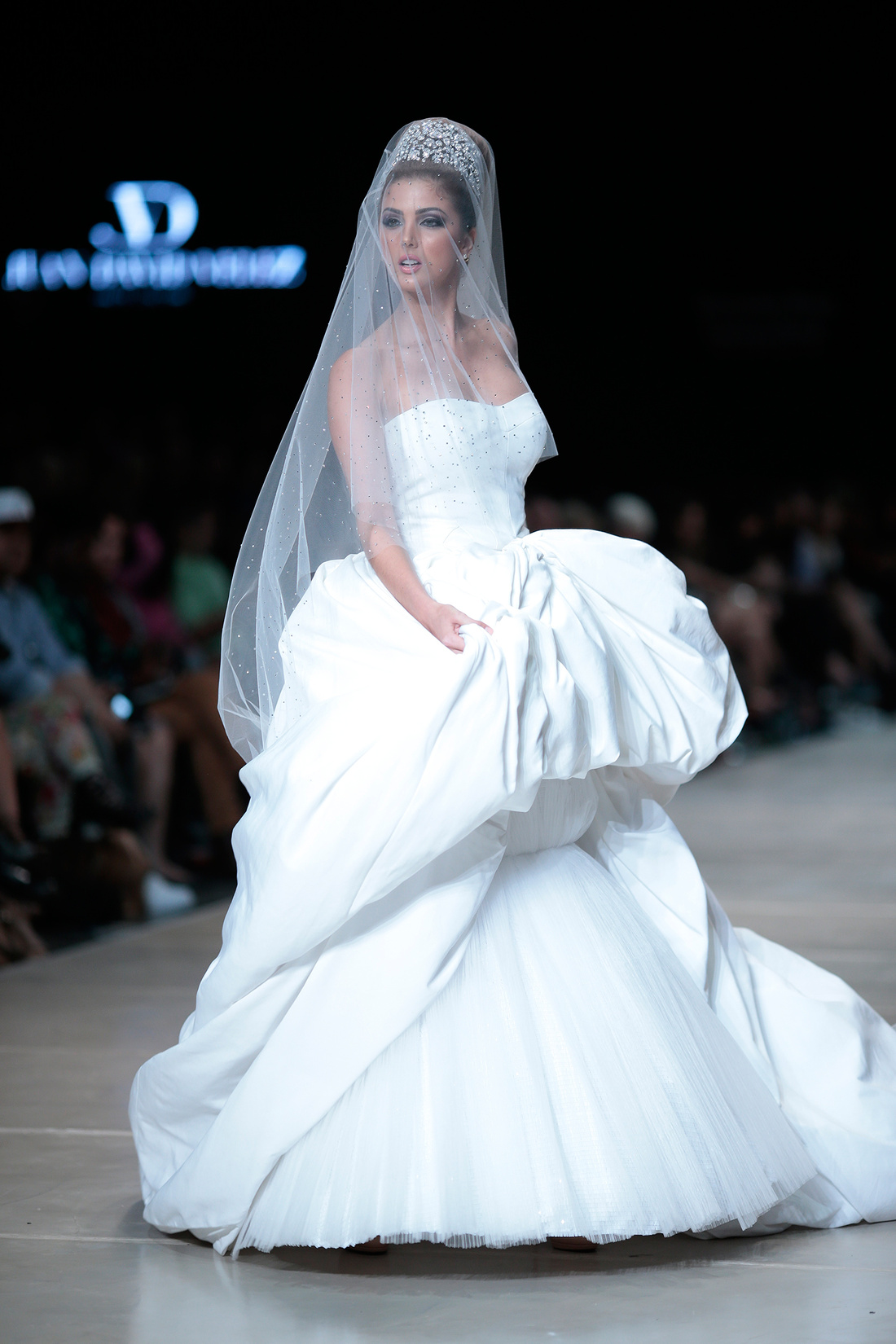 Una verdadera fiesta de la moda | Día a Día