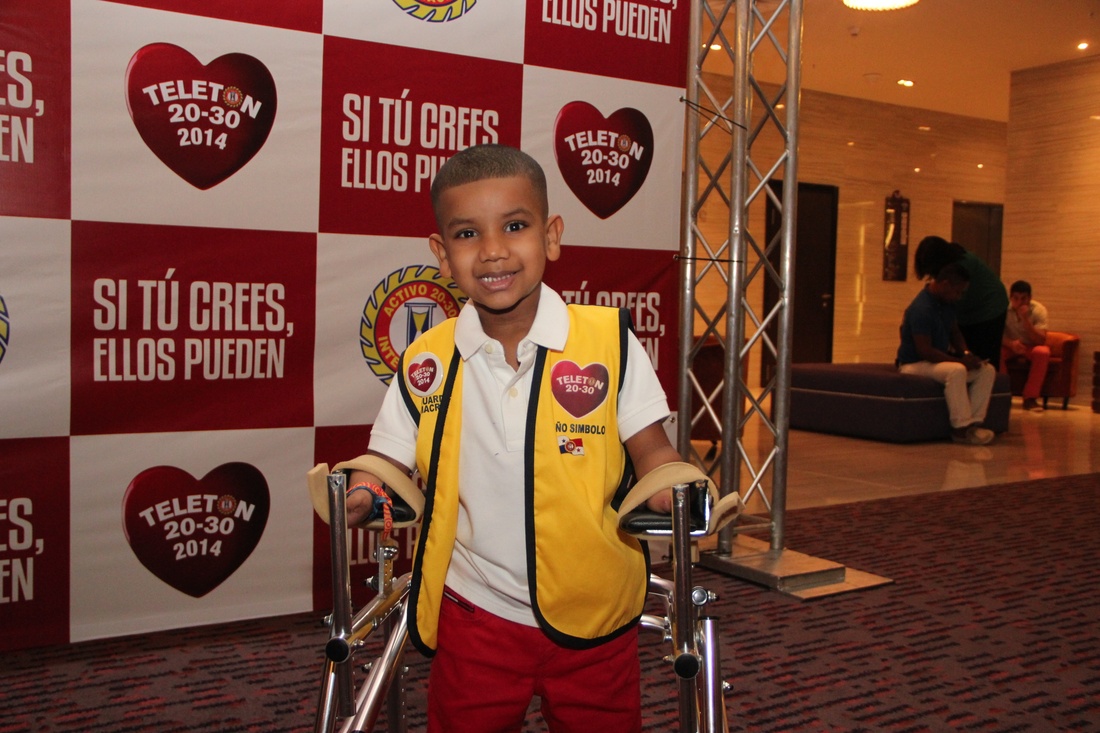 Niño Símbolo de la Teletón 20-30 visitó el Palacio de Las Garzas | Día ...