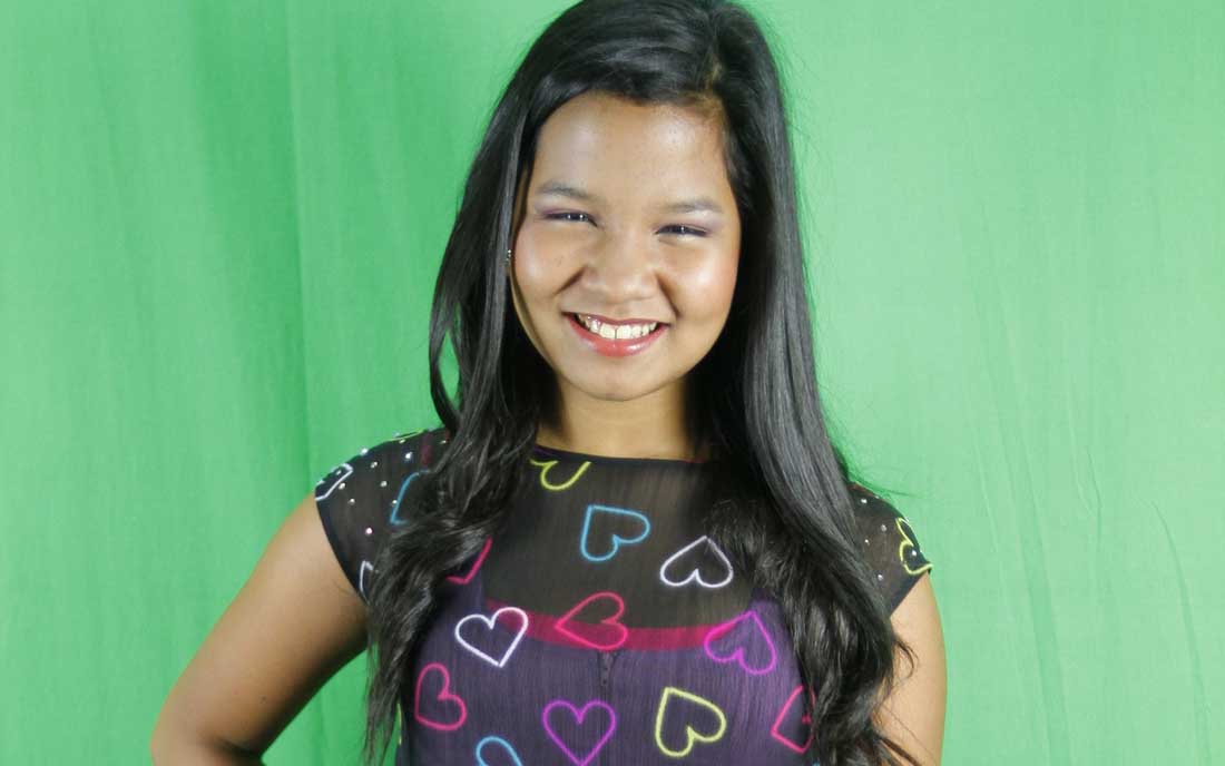 Minell busca dar a conocer su música | Día a Día