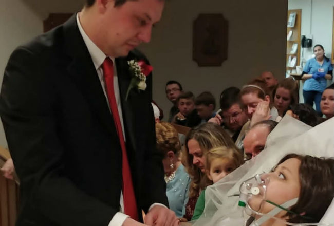 Heather Mosher, enferma de cáncer, logró casarse horas antes de su ...