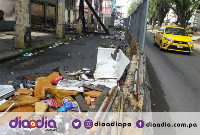 La famosa Casa Wilcox es un patrimonio nacional a la desidia | Día a Día