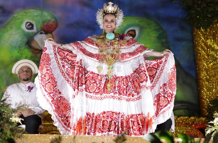 Un homenaje al traje más hermoso: la pollera | Día a Día