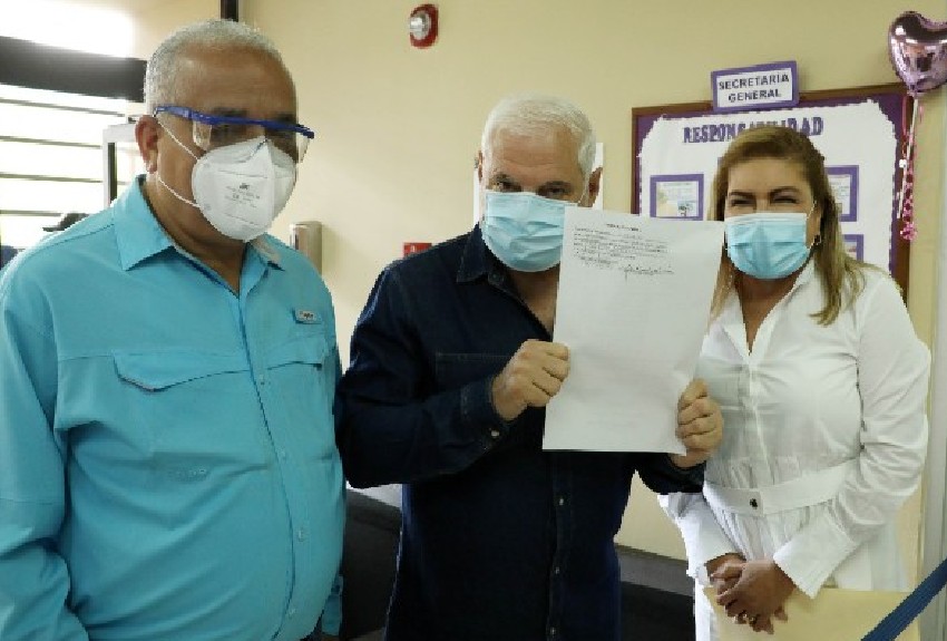 ¡Va con todo! Realizando Metas es oficialmente un partido en formación ...