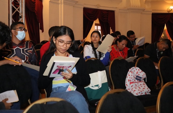 Dictan taller denominado ¿Cómo usar los archivos para contar la ...