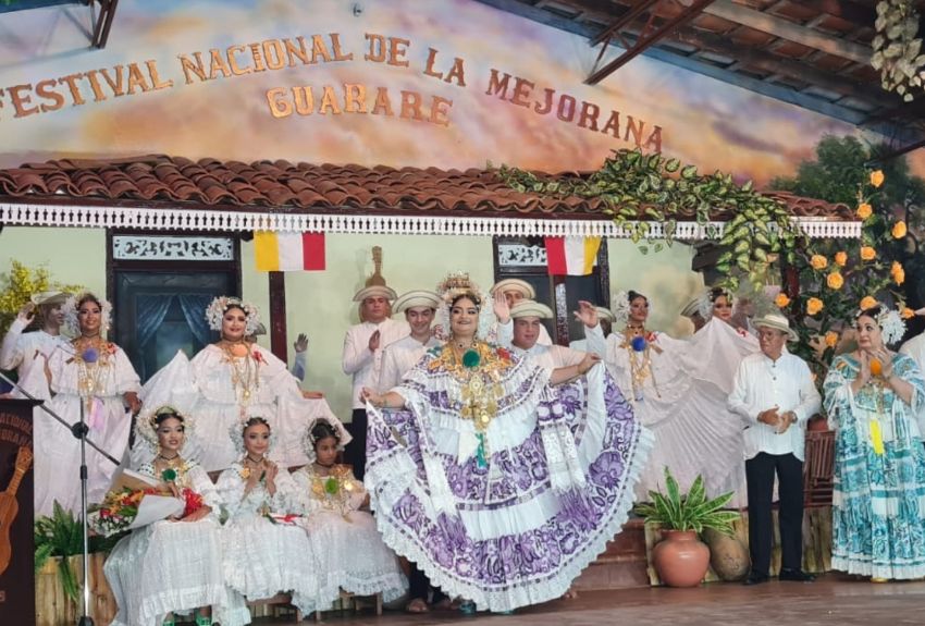 Arrancó el Festival Nacional de la Mejorana en Guararé | Día a Día