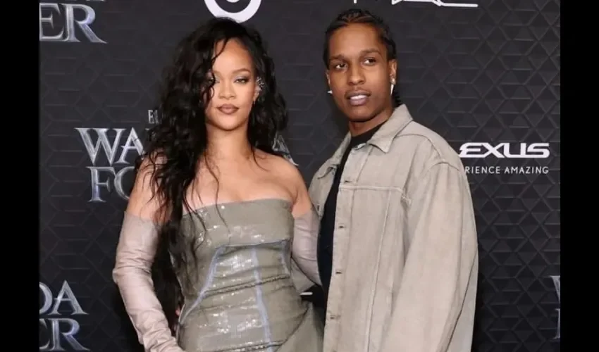 ¡RiRi es RiRi! Rihanna y A$AP Rocky dominaron la 'red carpet' de 'Black ... ¡RiRi es RiRi! Rihanna y A$AP Rocky dominaron la 'red carpet' de 'Black ...